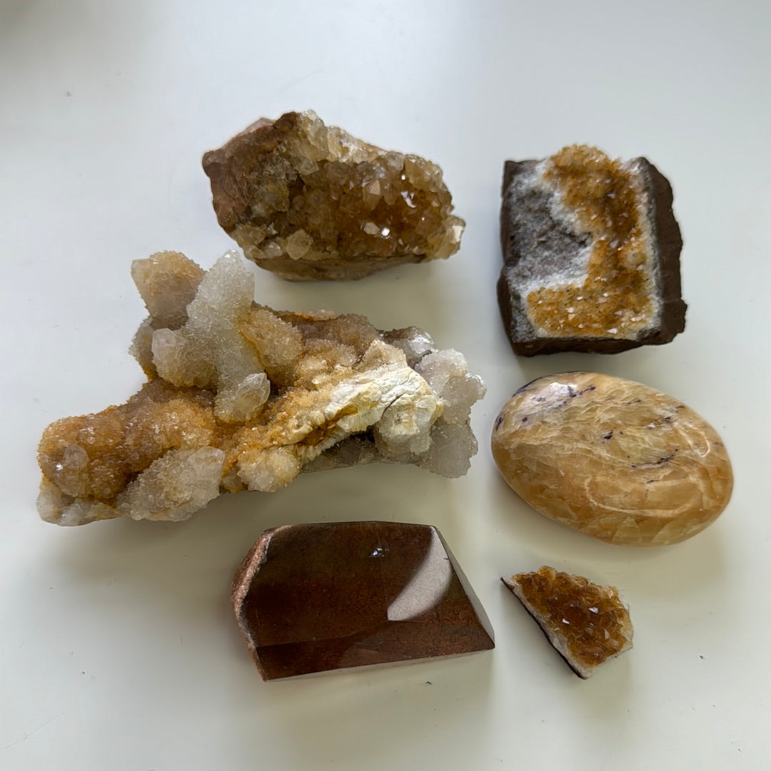 louhaunting – Constellation Crystals